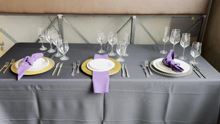 Milwaukee wedding, event venue shut down; groups step up to help