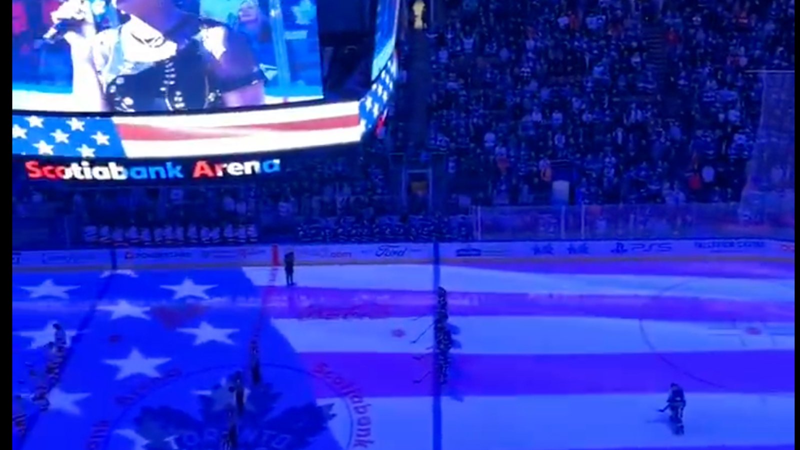 Loud boos erupt in Toronto during American anthem on Wednesday night