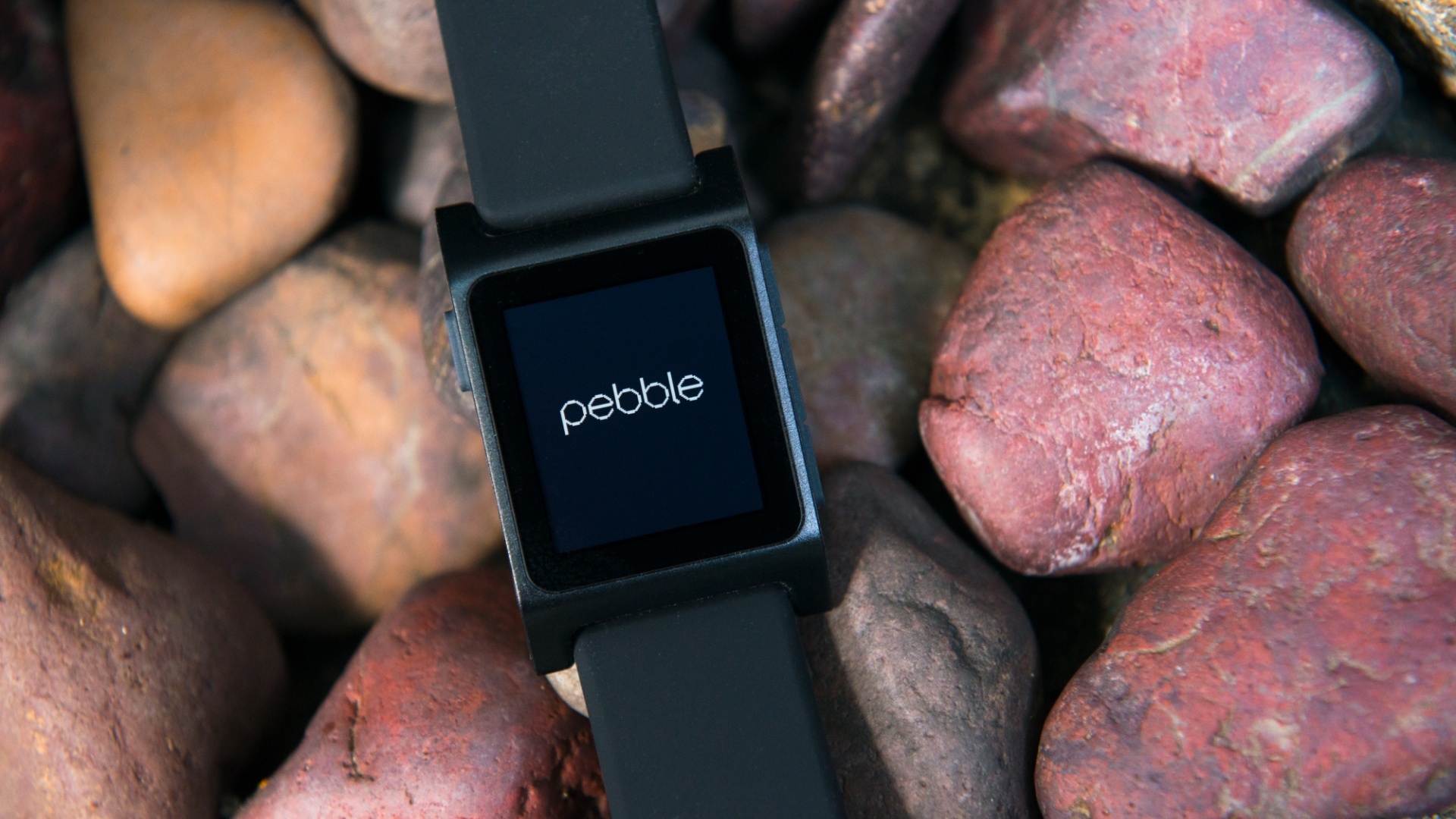Pebble Watches Are Coming Back (Kind Of)