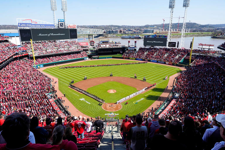 Reds Opening Day game, 9 others to air on CW Lexington