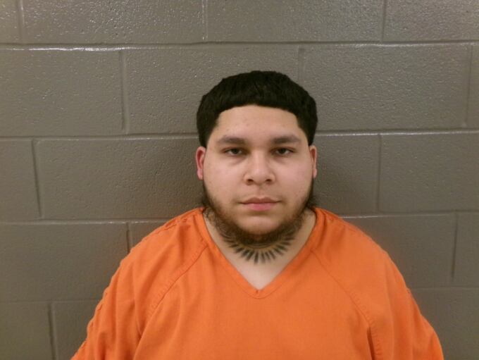 Toledo man accused of stabbing someone outside BG bar turns himself in