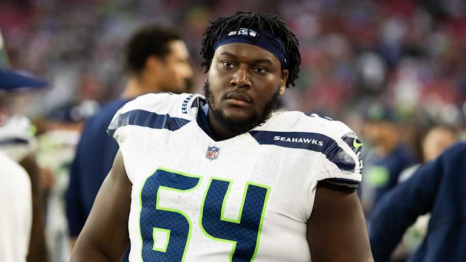 Seahawks 'still have confidence' OG Christian Haynes can develop