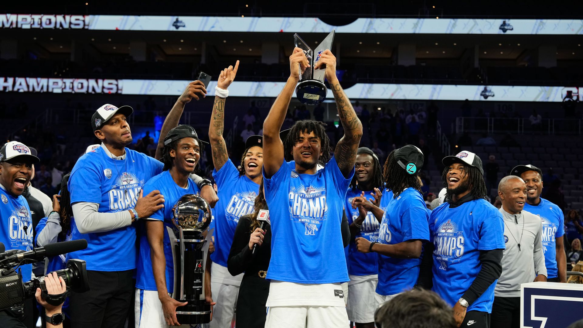 Meet the Mid-Majors of the West Region