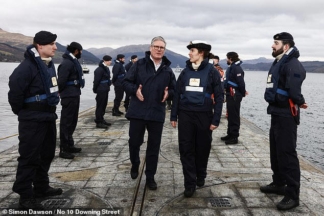 Putin fears Britain's Trident nuclear missiles warns Starmer