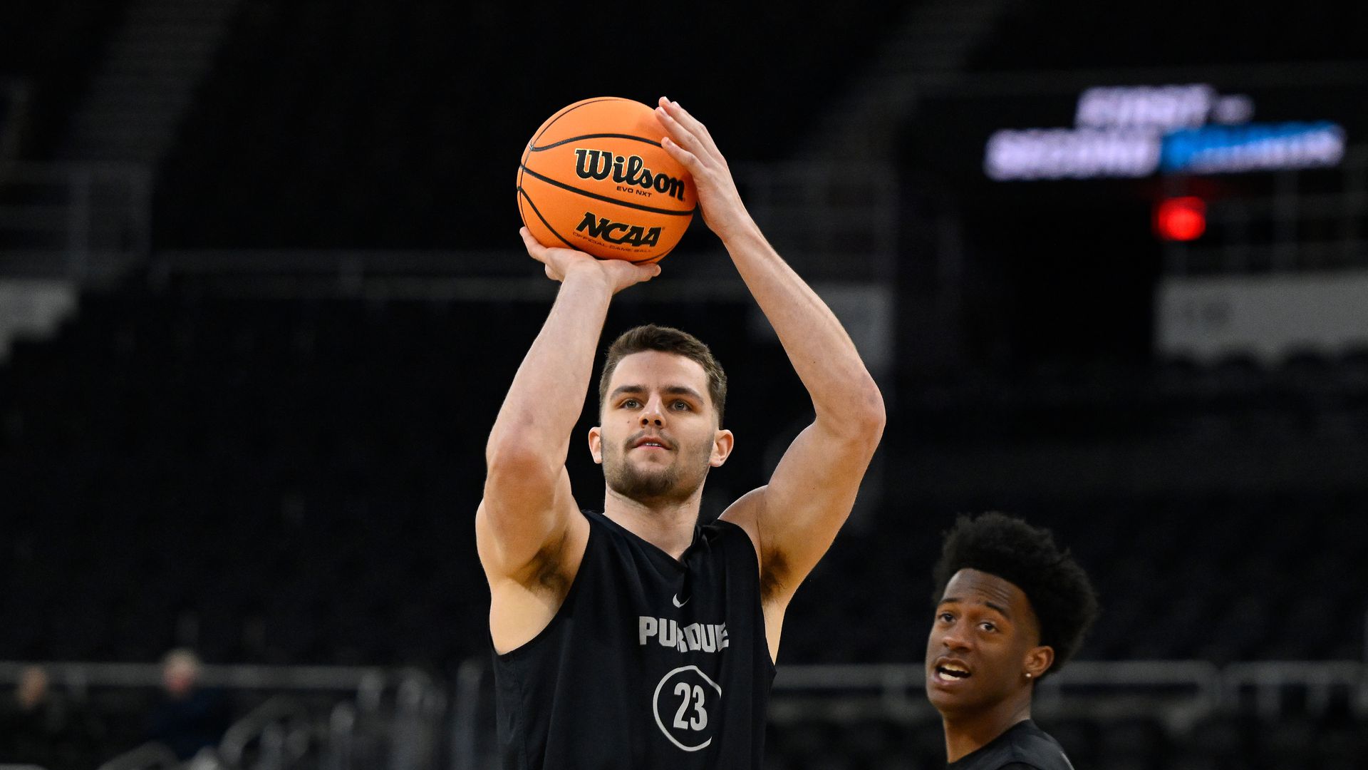 The Fast Break - Expectations, March Madness in Providence, Fletcher Loyer