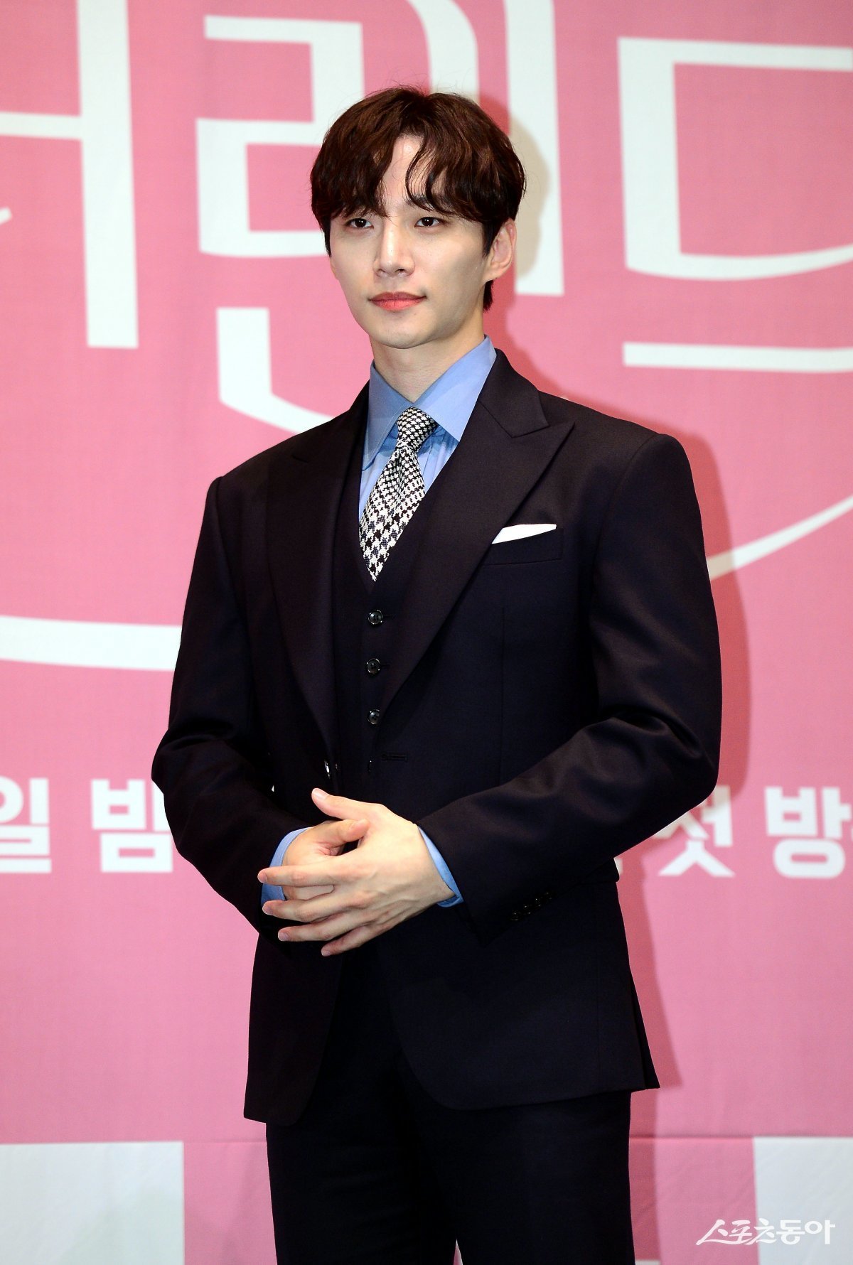 이준호, 17년 동행 JYP와 전속 계약 종료 [공식]