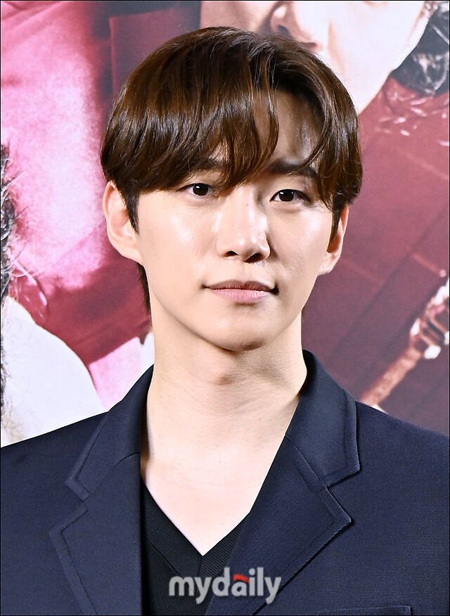 [공식] 이준호, 17년 만 JYP와 결별…"긴시간 쌓은 인연, 소중히 간직" (전문)