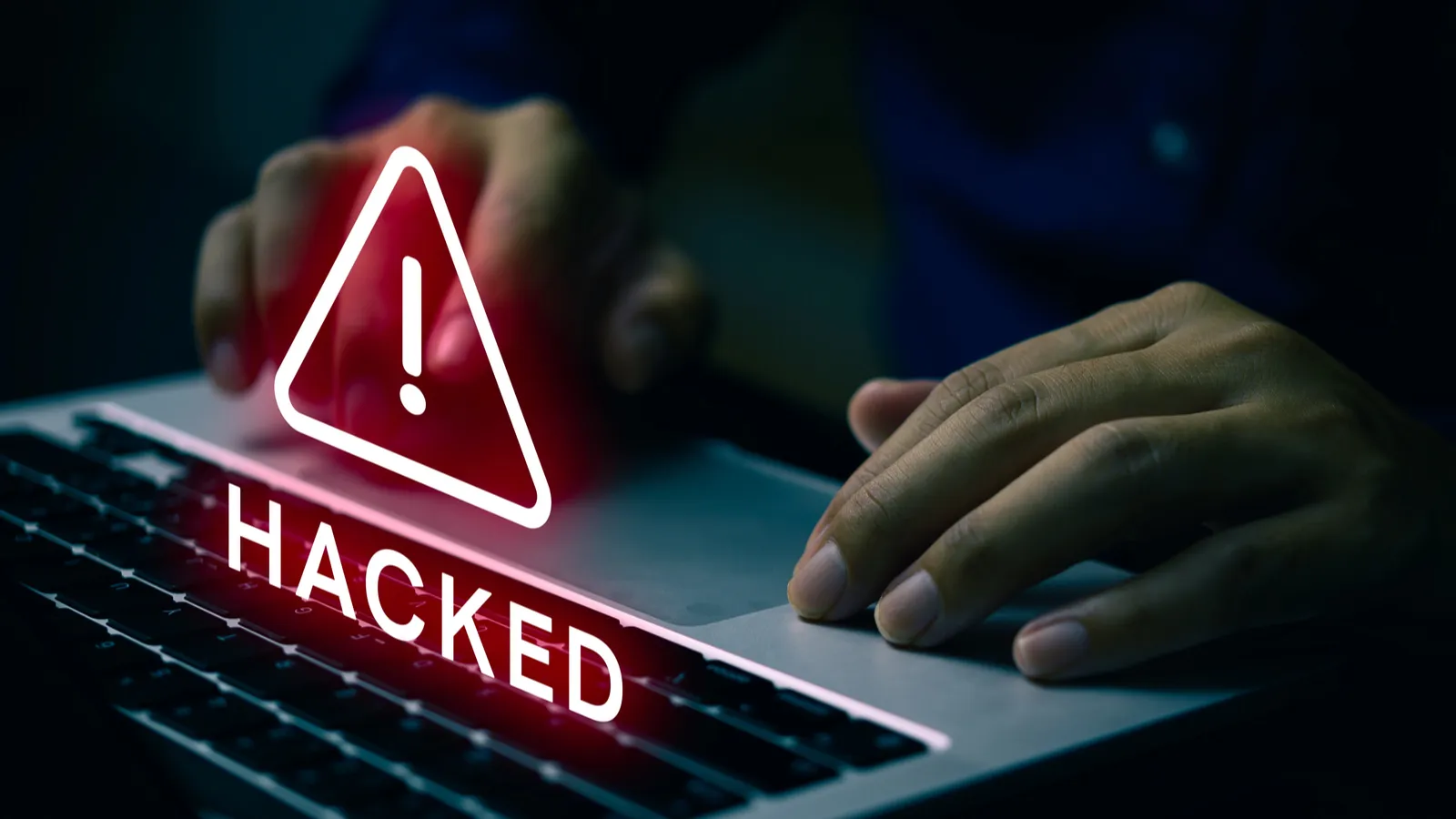 Chinese Hackers Lurked in US Telecom Shadows for a Year