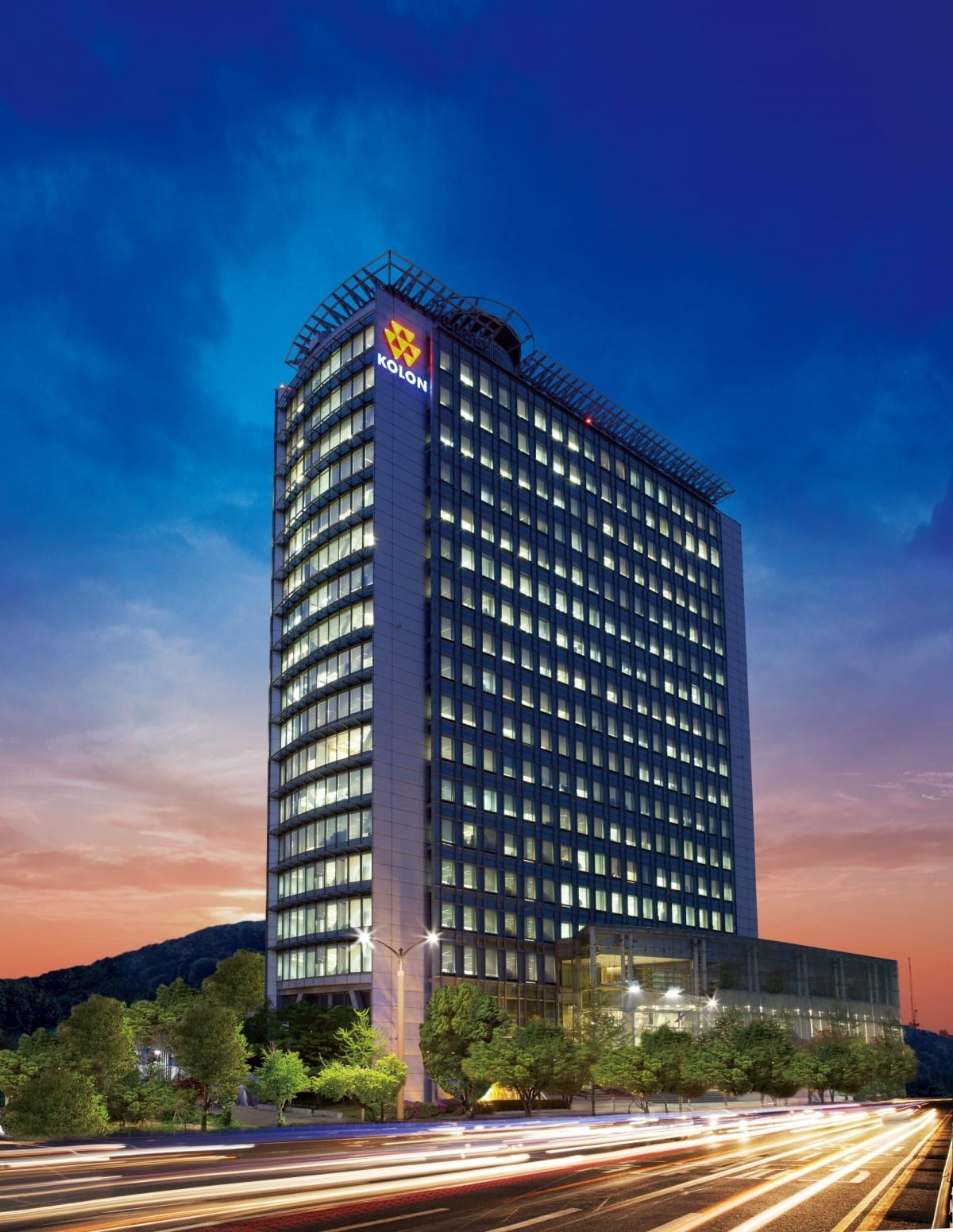 적자 800억인데 올 들어 주가 110% 급등…코오롱에 무슨 일이 [종목+]