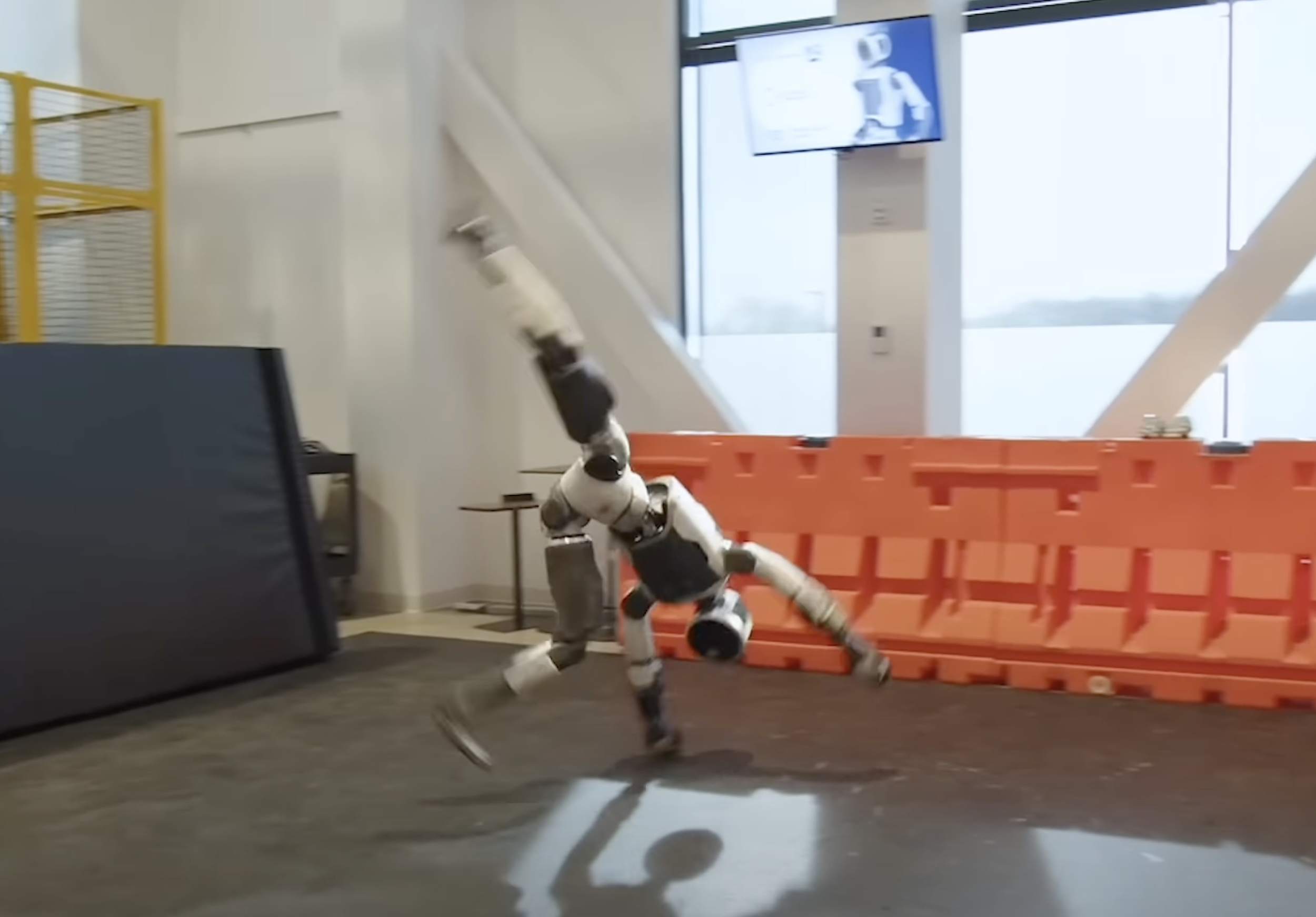 Humanoid robots now have a move to celebrate the takeover