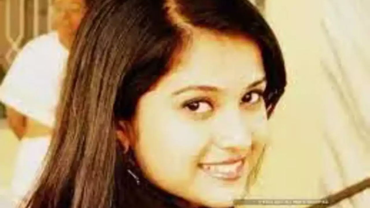 'She was brutally raped, murdered': Disha Salian's father moves Bombay high court for CBI probe ...