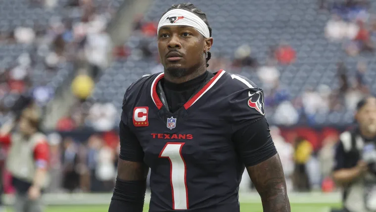 Patriots pursuing record-setting free agent WR to give QB Drake Maye a ...