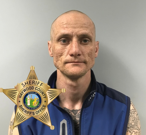 Arrest made after North Carolina bomb threat, deputies say