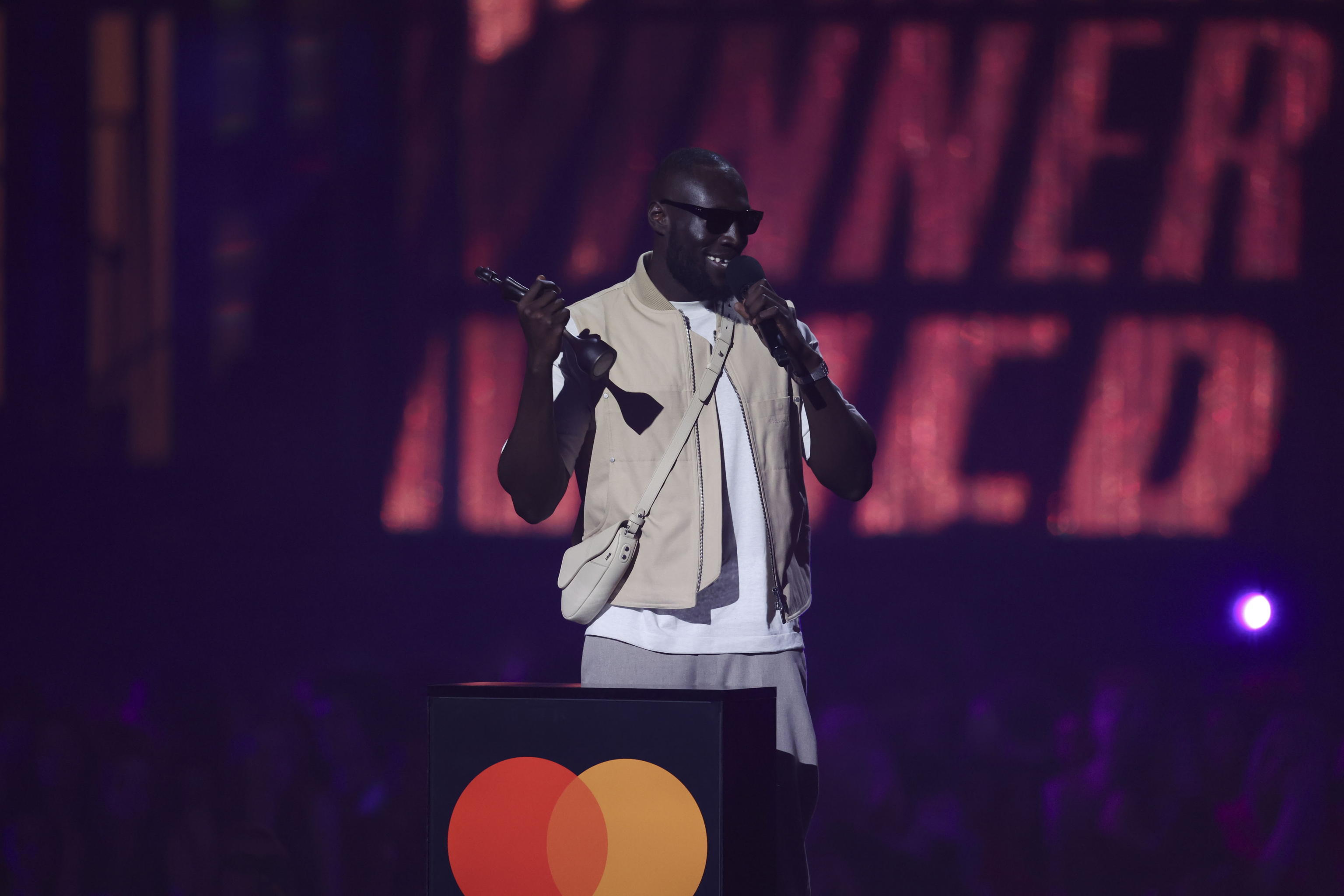 Laurea honoris causa al rapper Stormzy a Cambridge