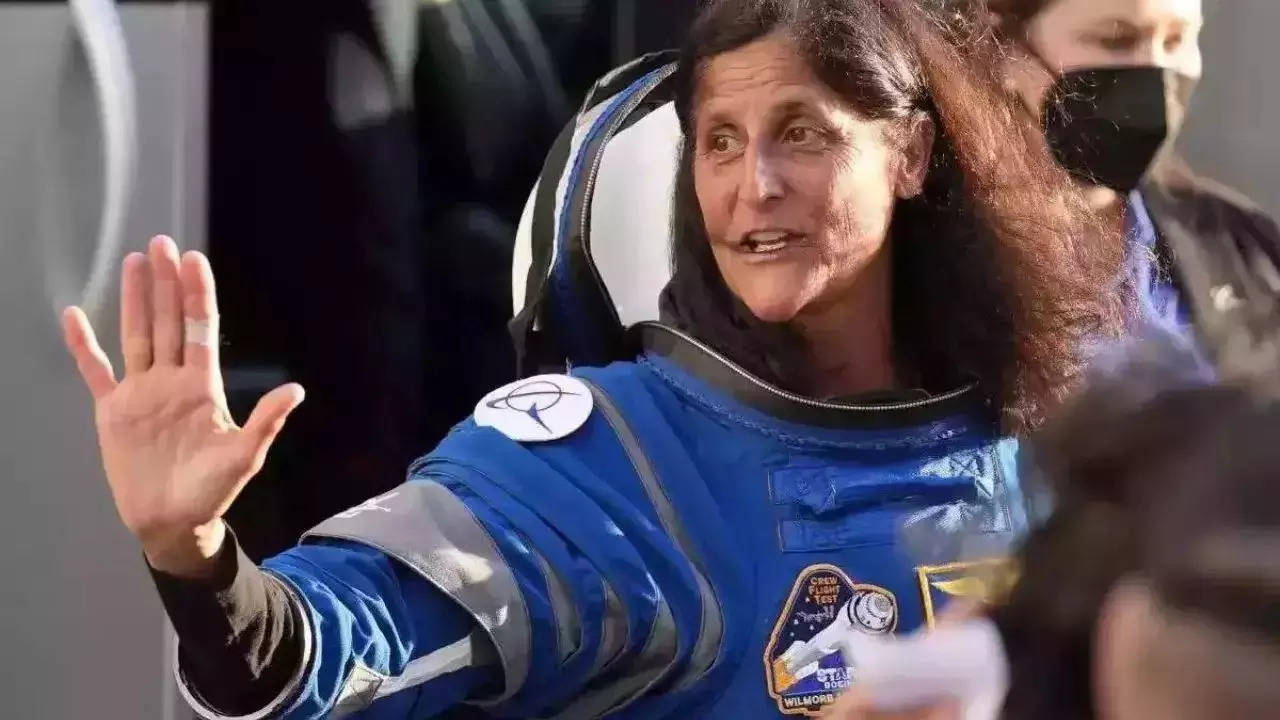 Sunita Williams ‘finally’ returns to Earth: From Naval Pilot to ...