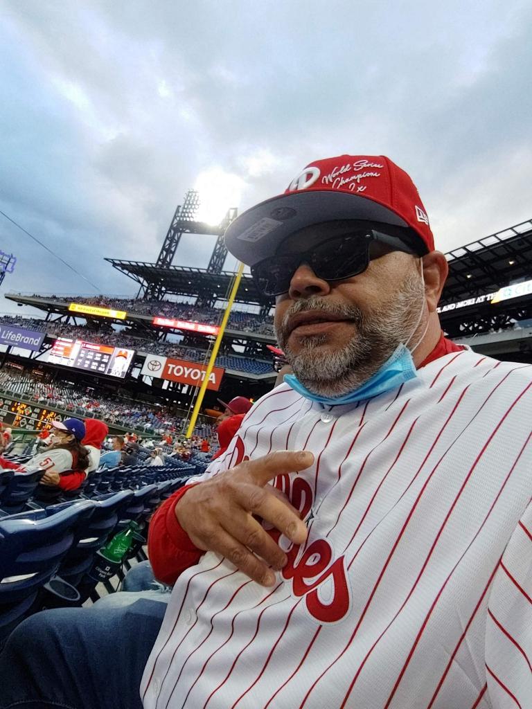 Lawsuit claims Philly man died when EMTs failed to enter his home and left