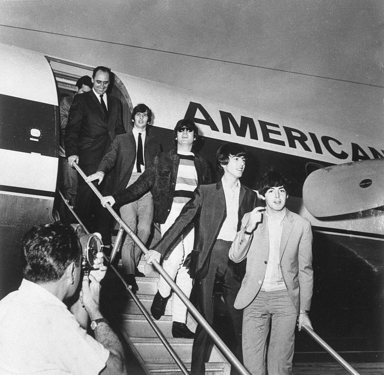 Stunning B&W photos capture the essence of BeatleMania