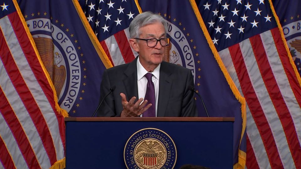 CNN’s Matt Egan asks Fed Chair if he’s worried about the stock market