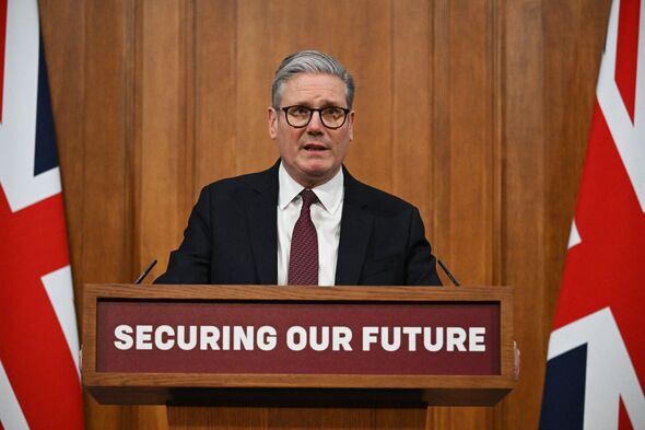 UK shut out of £125bn EU defence fund in victory for France