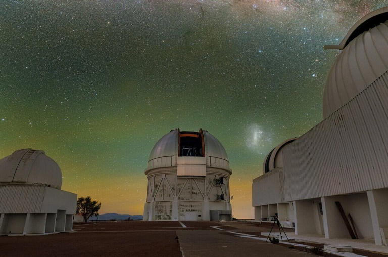 Latest dark energy survey data suggest possible variations in dark ...