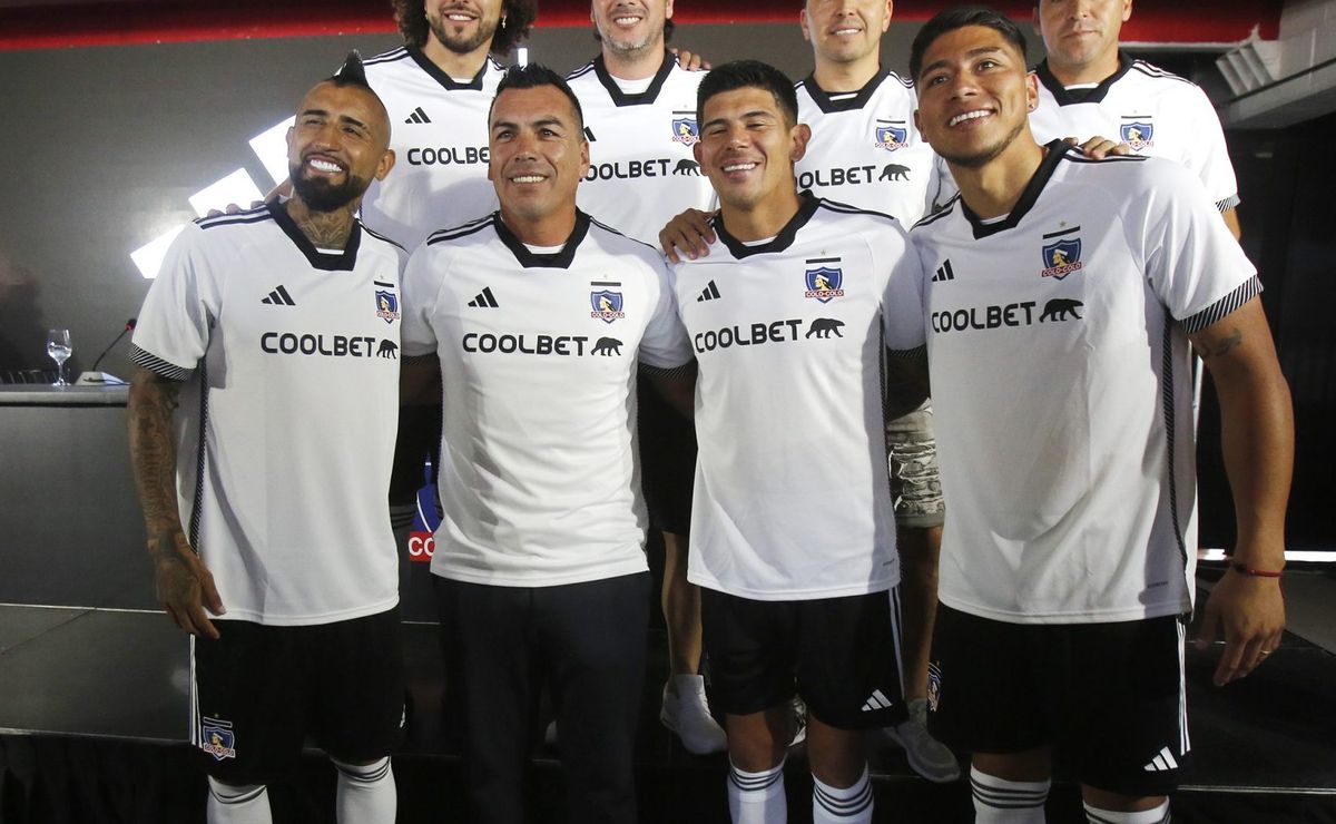 Esteban Paredes le deja tarea a Colo Colo antes de su debut en la Copa ...