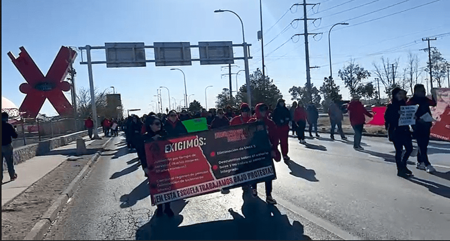 Teachers take over state building during protest