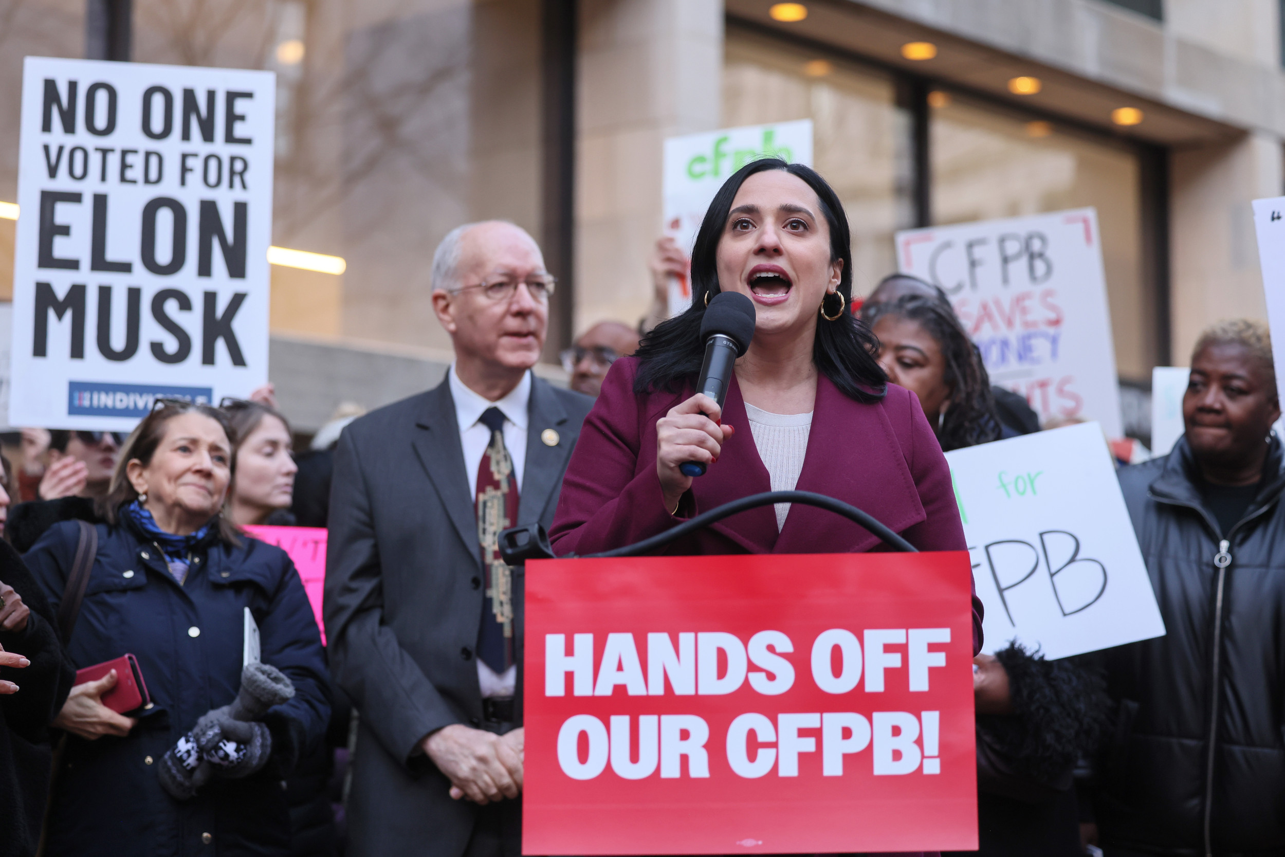 Rep. Yassamin Ansari: My Family Immigrated From Iran—Another 'Muslim ...