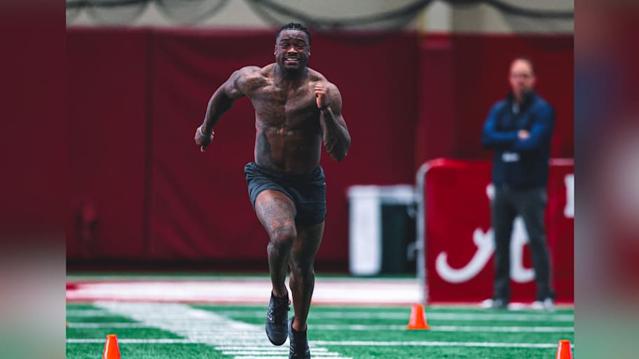 Alabama Quarterback Wows With Impressive 40-Yard Dash
