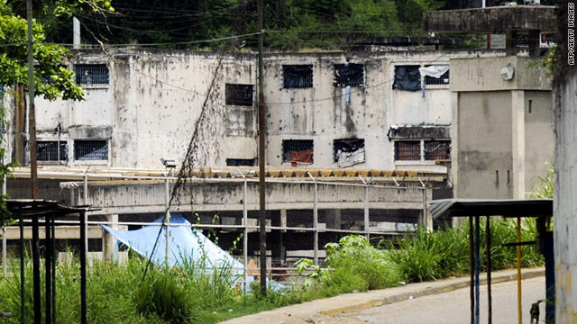 Two political prisoners in Venezuela describe their ordeal in captivity ...