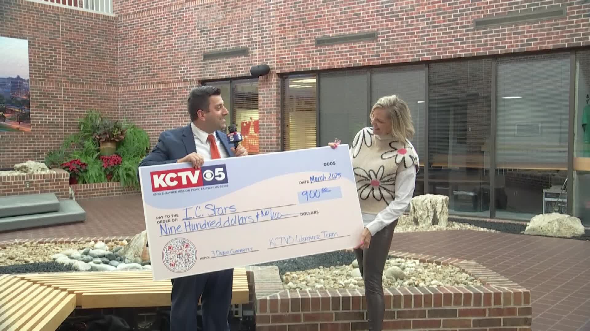 3 Degree Guarantee program donates $900 to Kansas City nonprofit i.c.stars