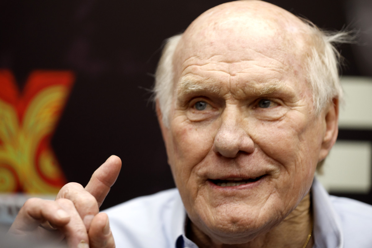 Terry Bradshaw Makes Opinion On Steelers Signing Aaron Rodgers ...