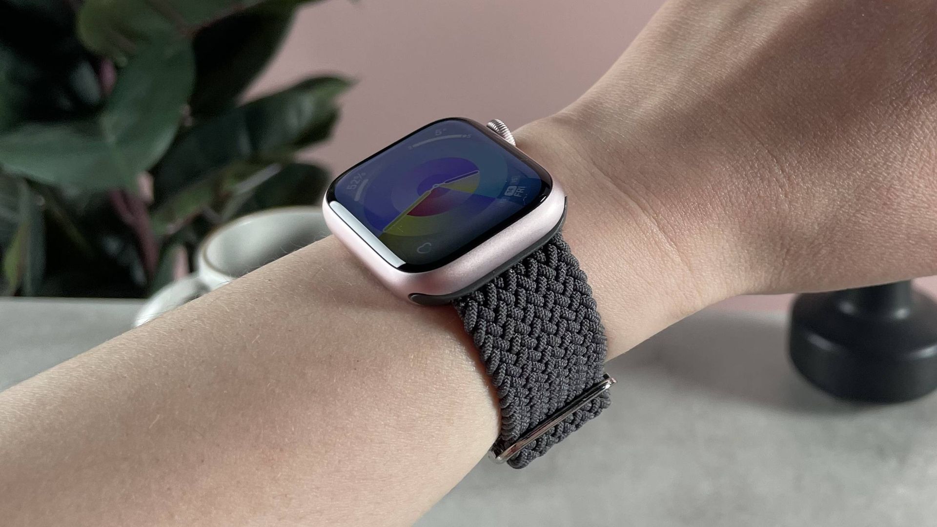 This 6-pack of Apple Watch strap alternatives are the first bands I've ...