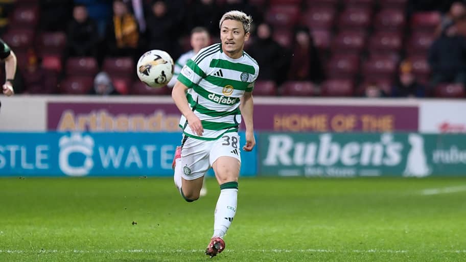 Chris Sutton Makes Worrying Claim About Daizen Maeda's Celtic Future