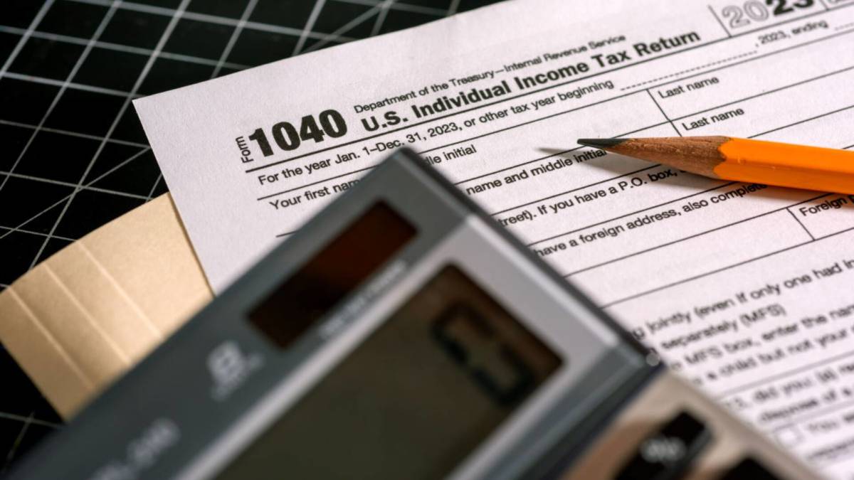 IRS makes controversial hiring change after massive layoffs