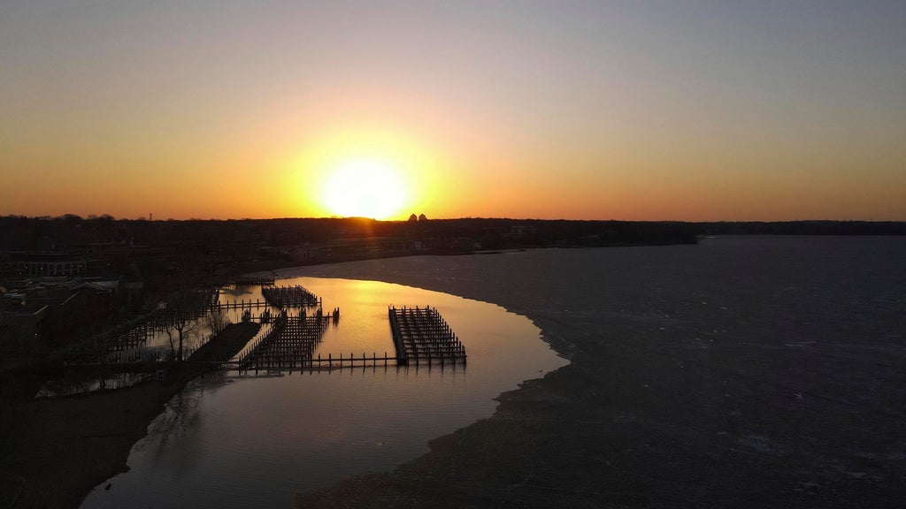 Ice-Out Clock helps you forecast when your favorite Minnesota lake will ...