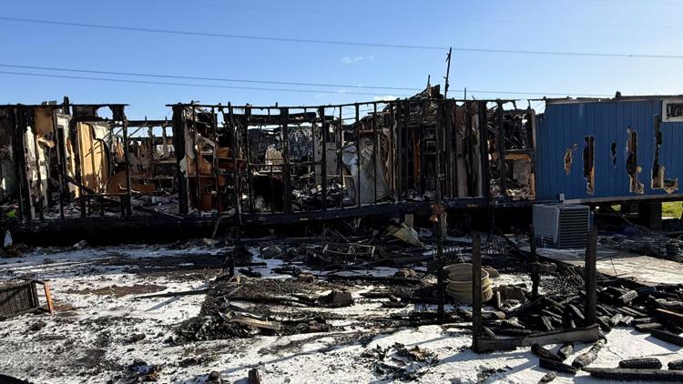 3 firefighters injured in Johnson County house fire, officials say