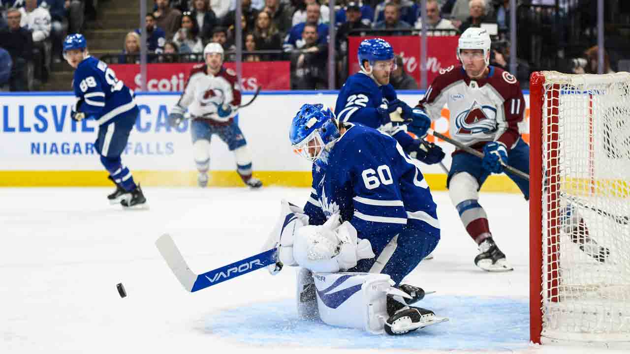 Woll stands tall, Lorentz scores winner as Maple Leafs down Avalanche