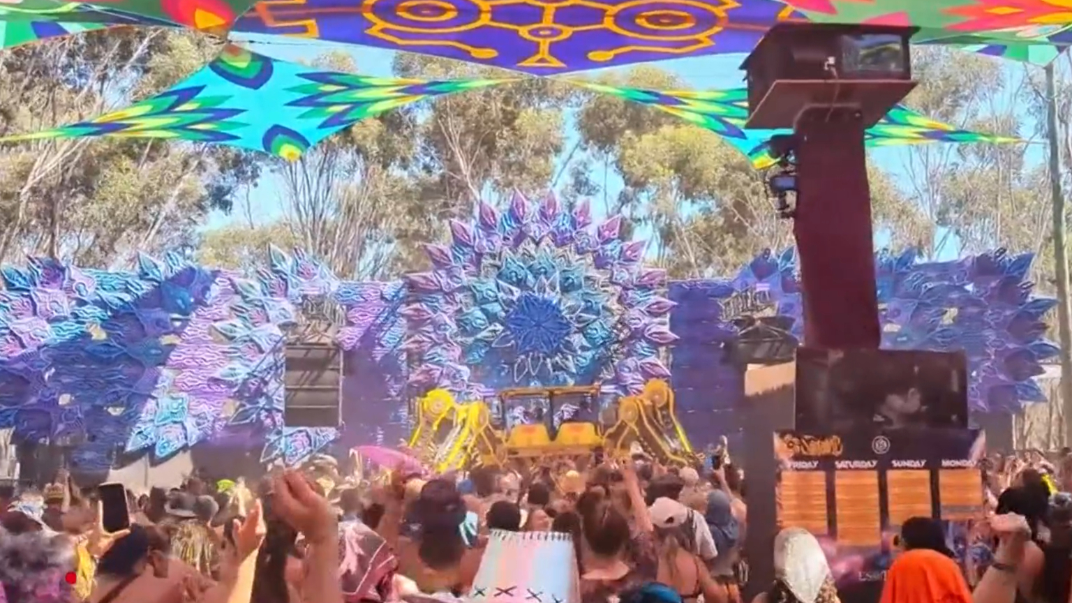 'We're gutted': Organisers pull plug on Aussie music festival