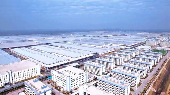 Viral video shows BYD mega factory in China that’s bigger than San ...