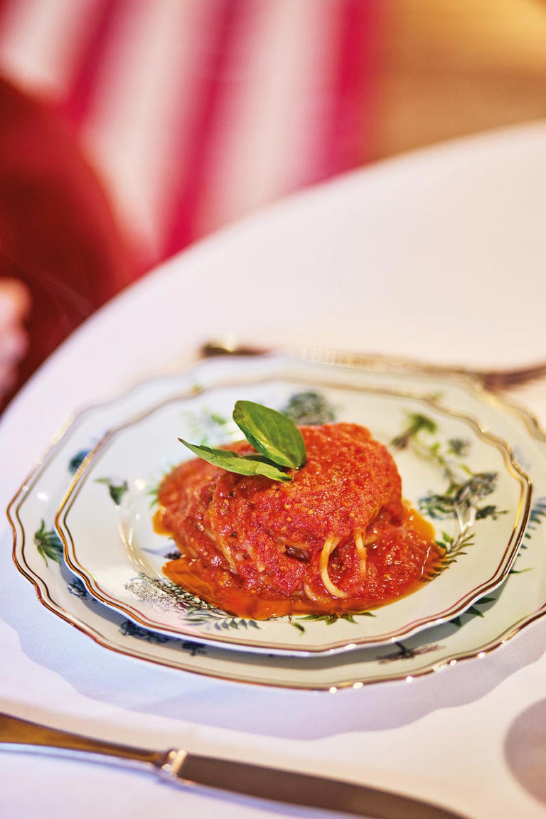 Nieves Álvarez: "Disfruto mucho comiendo sano y bien, es mi mayor capricho"