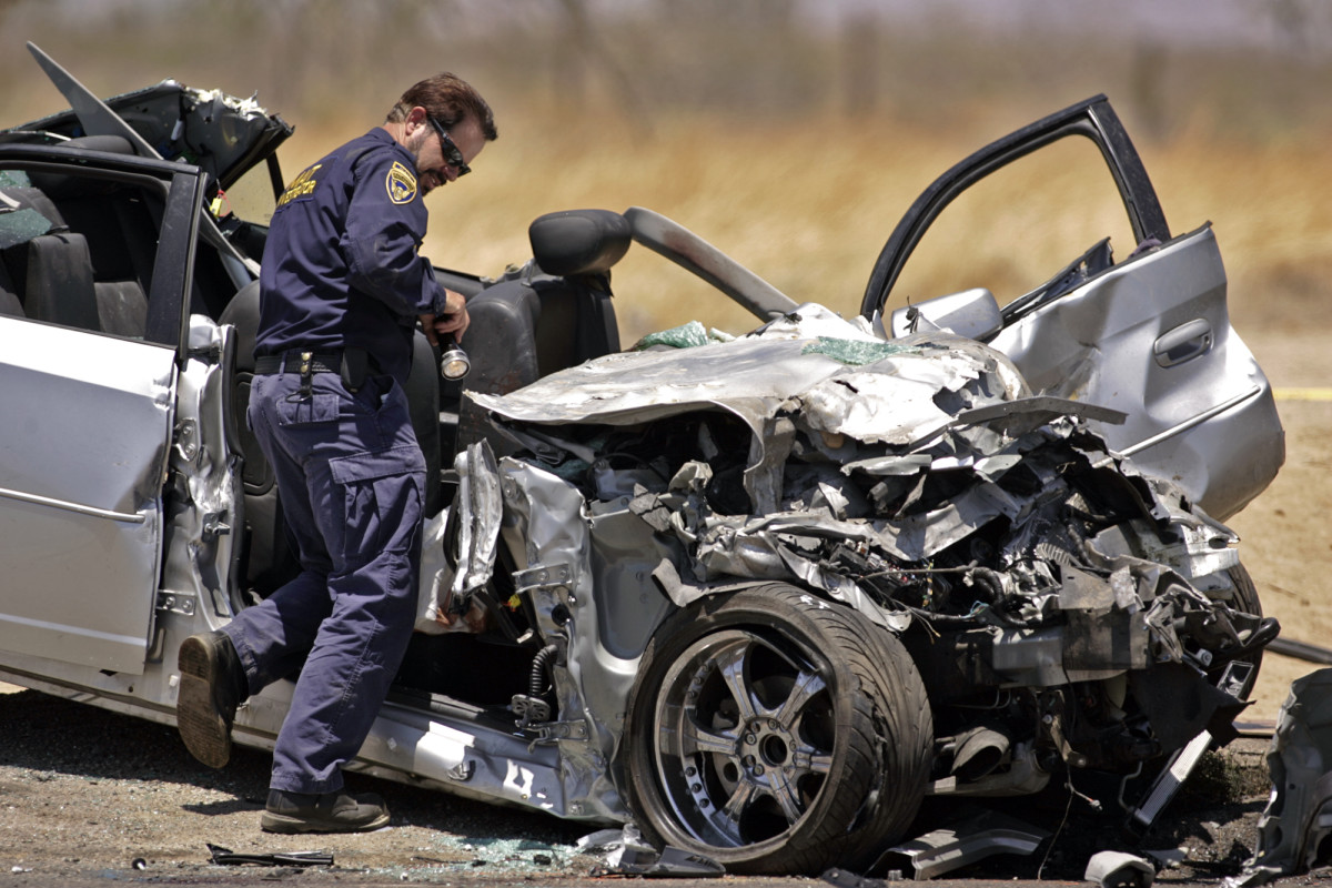 2 Teenagers Dead From 'Horrific' High Speed Crash Sunday