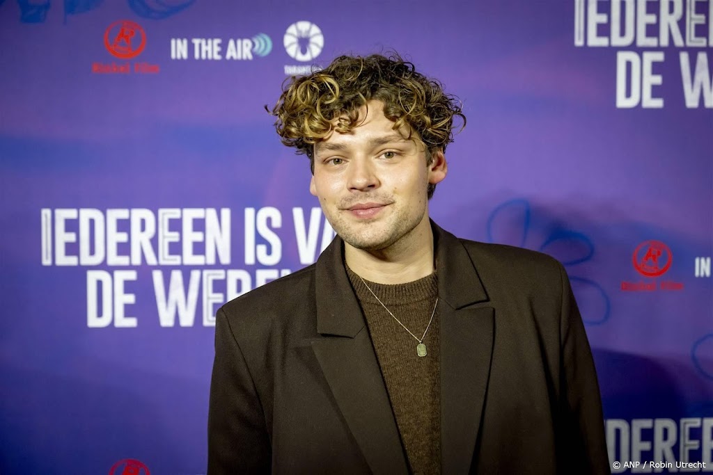 Soy Kroon en Thomas Cammaert opnieuw in oorlogstoneelstuk