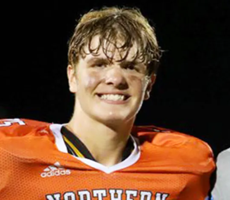 Wolverine State O-Lineman Trims List to 4 College Football Powers ...