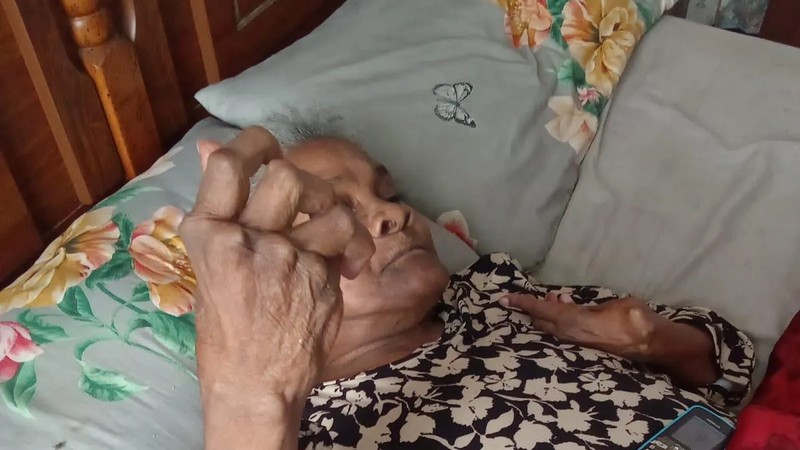 Bedridden granny misses sassa card swap deadline amid chaos