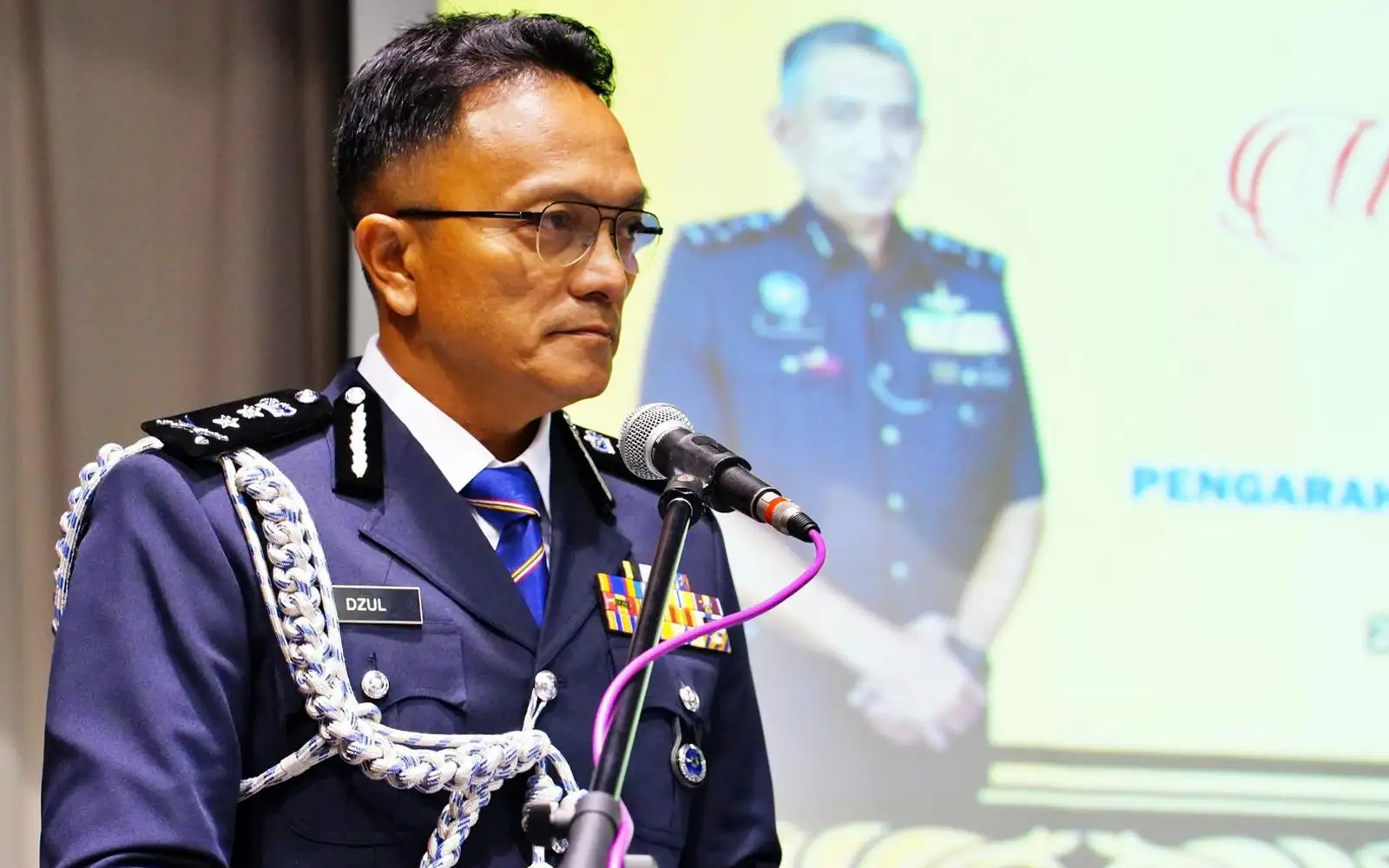 Cops arrest teacher in Melaka for allegedly abusing female pupil