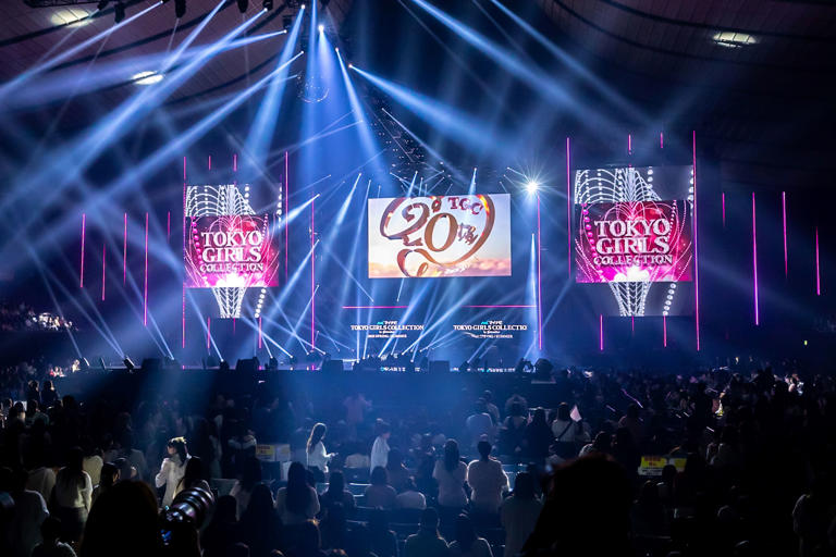 ‘ฟรีน-เบ็คกี้’ ตัวแทนศิลปินไทย เฉิดฉายบนรันเวย์ ‘Mynavi TGC 2025 S/S’ ที่ประเทศญี่ปุ่น