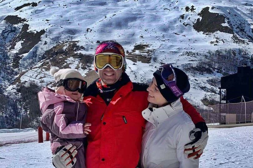 Furious parents 'forced to pay £126 to sit next to child' in Wizz Air ...