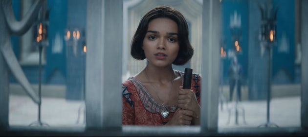 The Snow White Reviews Are In – So, Is The Remake More 'Heigh-Ho' Or ...