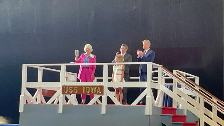 Ceremony with barbecue, Iowa State Fair food set as USS Iowa submarine ...