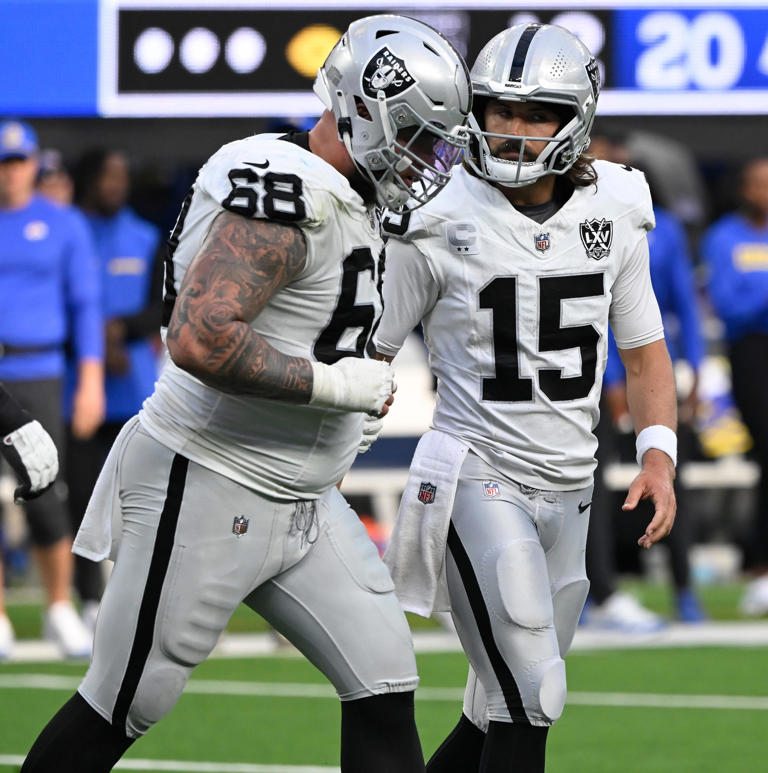 Who is Andre James? 5 things to know about Chargers new center